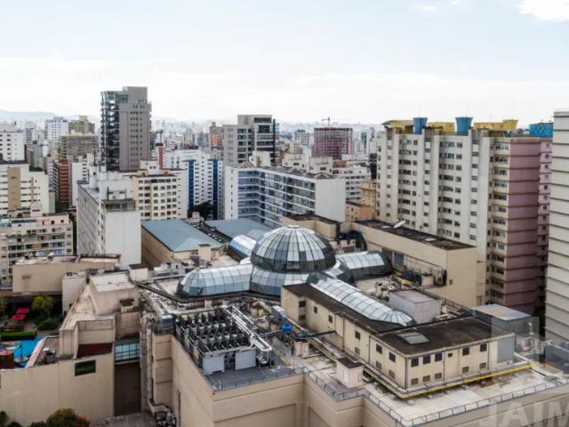 Apartamento com 4 dormitórios sendo 1 suíte e 3 vagas, 317 m2, próximo ao Shopping Higienopólis