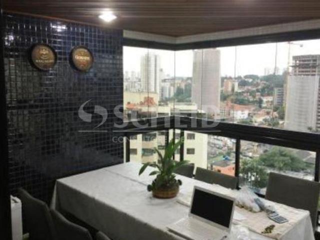 Apartamento com 4 dormitórios sendo 1 suíte e 3 vagas à venda na Vila Mascote