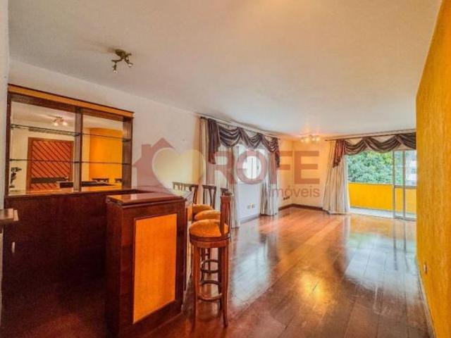 Apartamento com 4 dormitórios sendo 1 suíte e 3 vagas com 156 m² Campo Belo Oportunidade!