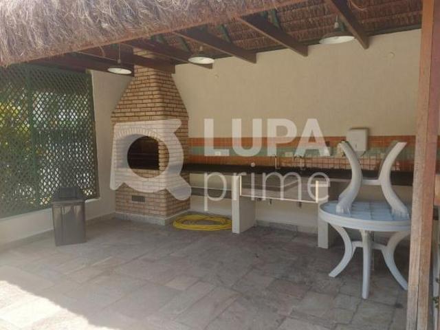Apartamento com 4 dormitórios sendo 3 suítes á venda em Santana