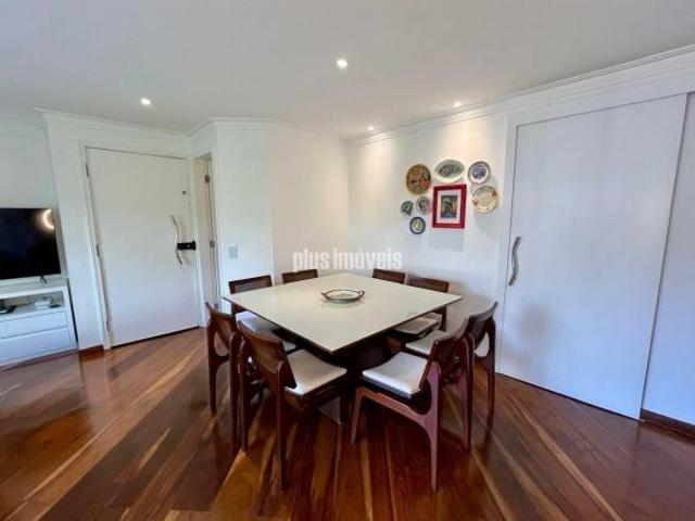 APARTAMENTO COM 4 DORMITÓRIOS. SUÍTE, 3 VAGAS DE GARAGEM