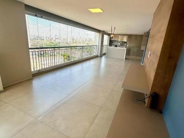 Apartamento com 4 quartos na Mooca