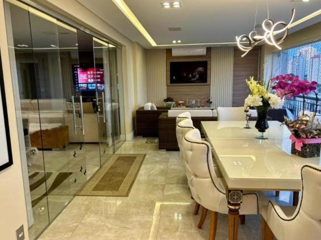 Apartamento com 4 quartos na Mooca