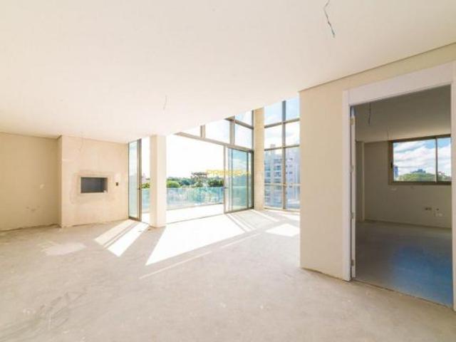 Apartamento com 4 quartos no Cristo Rei