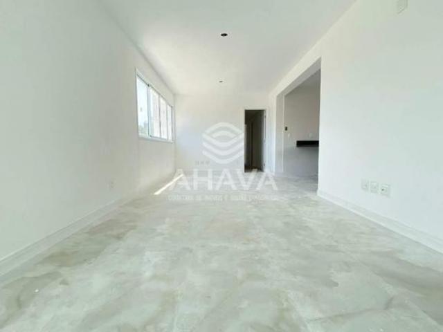 Apartamento com 4 Quartos à venda, 138m²