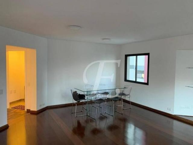 Apartamento com 4 quartos à venda, 160 m² por R$ 2.200.000 Cerqueira César São Paulo/SP