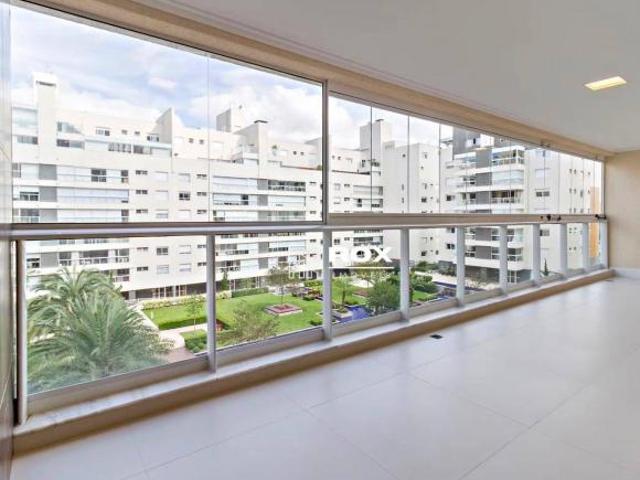 Apartamento com 4 quartos à venda, 188 m² por R$ 2.890.000 Água Verde Curitiba/PR
