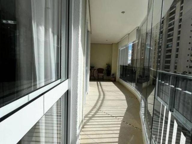 Apartamento com 4 Quartos à venda, 216m² Jardim Aquarius