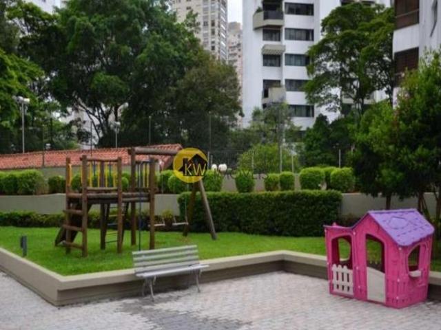 Apartamento com 4 Quartos à Venda, 220 m² por R$ 1630.000 EXCELENTE NEGOCIO