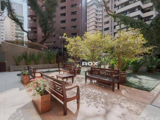 Apartamento com 4 quartos à venda, 266 m² por R$ 1.800.000 Batel Curitiba/PR