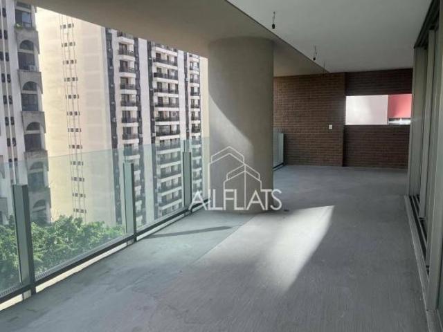 Apartamento com 4 quartos à venda, 335 m² Itaim Bibi São Paulo/SP