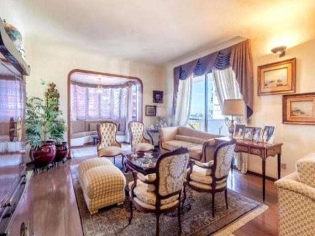 Apartamento com 4 quartos à venda em Consolação SP
