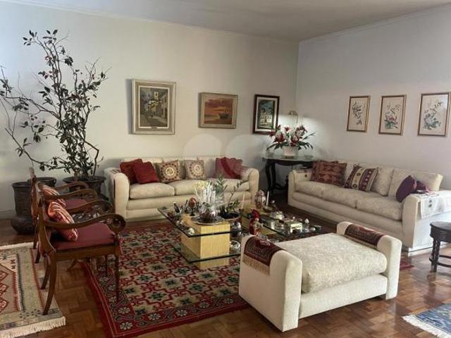 Apartamento com 4 quartos à venda em Consolação SP