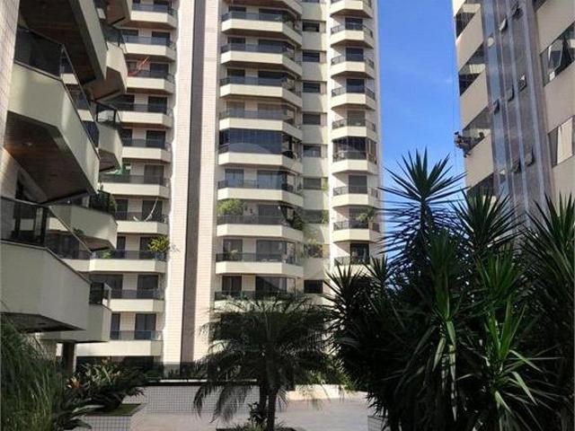 Apartamento com 4 quartos à venda em Camargos SP