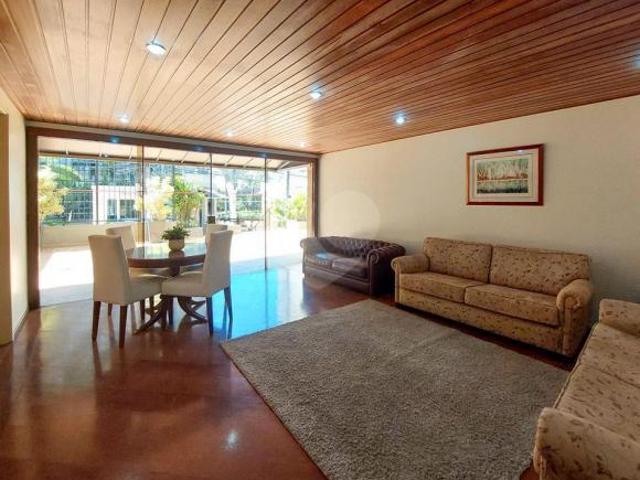Apartamento com 4 quartos à venda em Cambuí SP