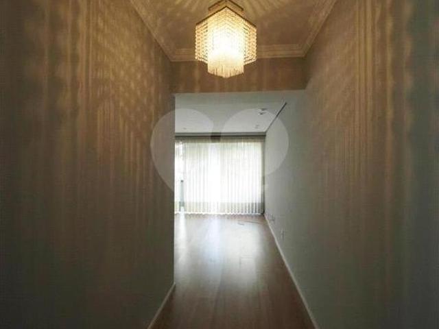 Apartamento com 4 quartos à venda em Cambuí SP