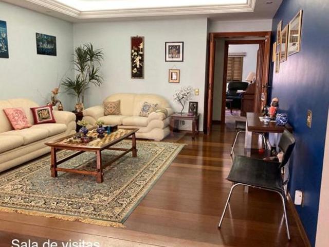 Apartamento com 4 quartos à venda em Cambuí SP