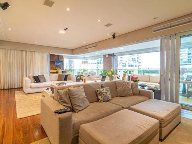 Apartamento com 4 quartos à venda em Campo belo SP
