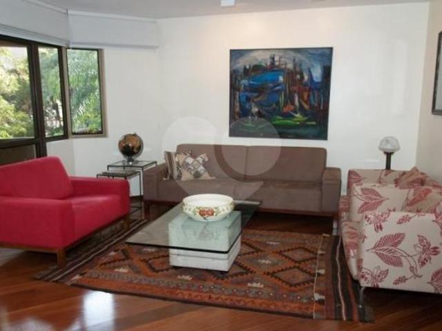 Apartamento com 4 quartos à venda em Campo belo SP