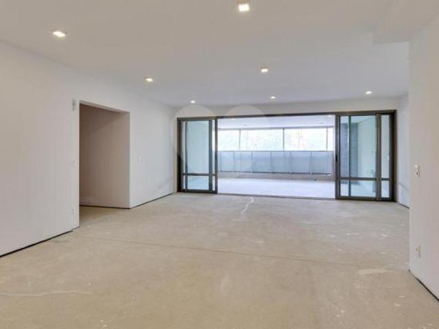 Apartamento com 4 quartos à venda em Campo belo SP