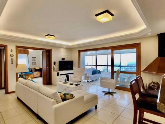 Apartamento com 4 quartos à venda em Capão Da Canoa, no bairro Navegantes