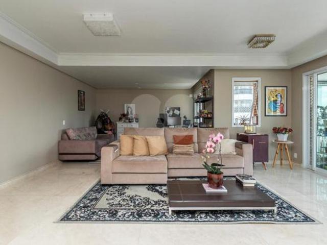Apartamento com 4 quartos à venda em Aclimação SP
