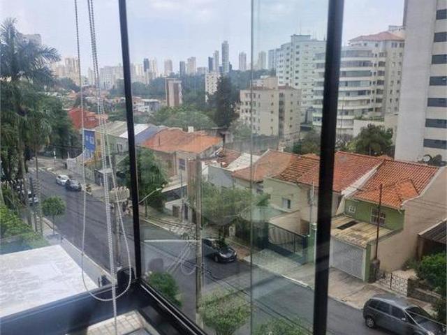 Apartamento com 4 quartos à venda em Aclimação SP