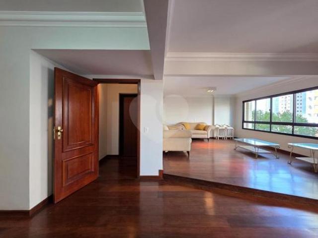 Apartamento com 4 quartos à venda em Boqueirão SP