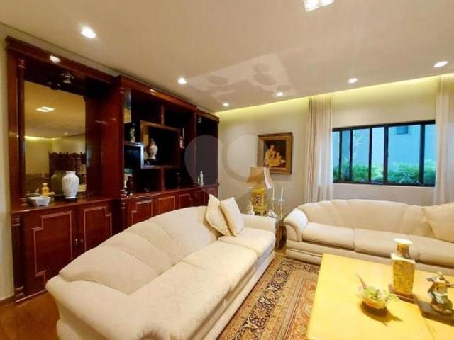 Apartamento com 4 quartos à venda em Boqueirão SP
