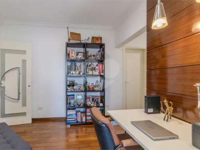 Apartamento com 4 quartos à venda em Bosque Da Saúde SP