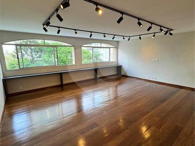 Apartamento com 4 quartos à venda em Bela vista SP