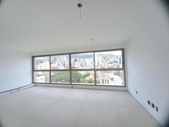 Apartamento com 4 quartos à venda em Belo Horizonte, no bairro Cruzeiro