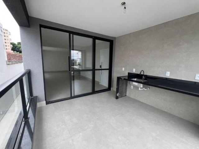 Apartamento com 4 quartos à venda em Belo Horizonte, no bairro Liberdade