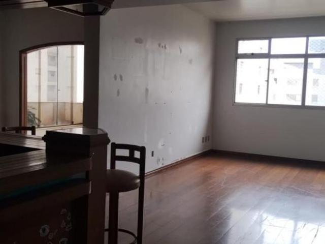Apartamento com 4 quartos à venda em Belo Horizonte, no bairro Lourdes