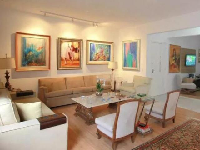 Apartamento com 4 quartos à venda em Belo Horizonte, no bairro Lourdes