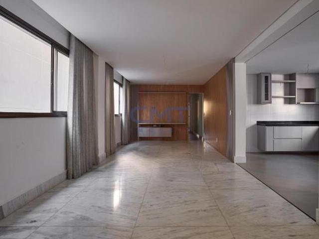 Apartamento com 4 quartos à venda em Belo Horizonte, no bairro Savassi
