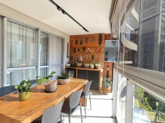 Apartamento com 4 quartos à venda em Belo Horizonte, no bairro Savassi