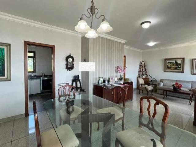Apartamento com 4 quartos à venda em Belo Horizonte, no bairro Sion