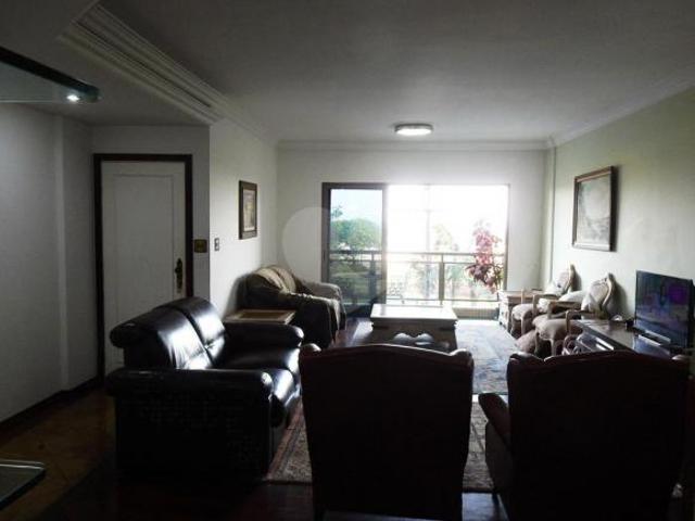 Apartamento com 4 quartos à venda em Gonzaga SP