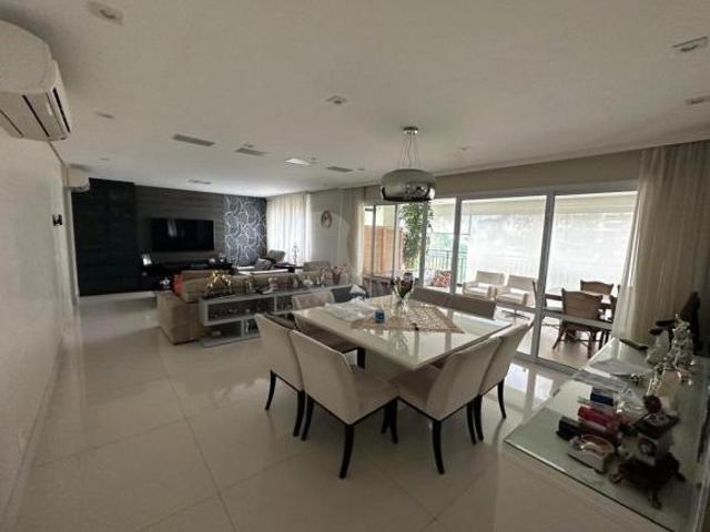 Apartamento com 4 quartos à venda em Jardim marajoara SP