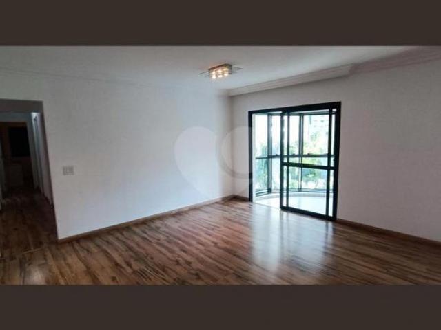Apartamento com 4 quartos à venda em Jardim morumbi SP