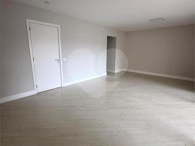 Apartamento com 4 quartos à venda em Jardim Campo Grande SP