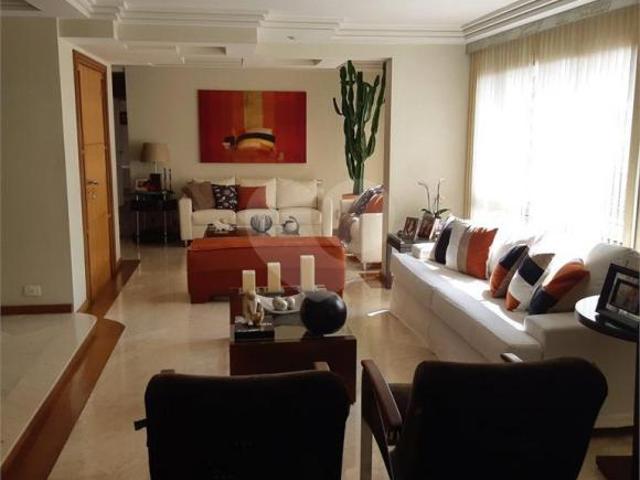 Apartamento com 4 quartos à venda em Jardim das laranjeiras SP