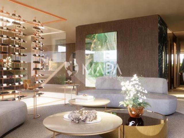 Apartamento com 4 quartos à venda em Jardim fonte do morumbi SP