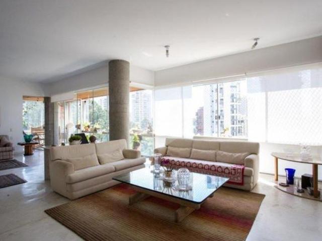Apartamento com 4 quartos à venda em Jardim fonte do morumbi SP
