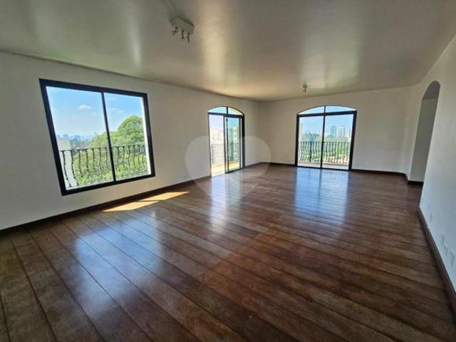 Apartamento com 4 quartos à venda em Jardim parque morumbi SP