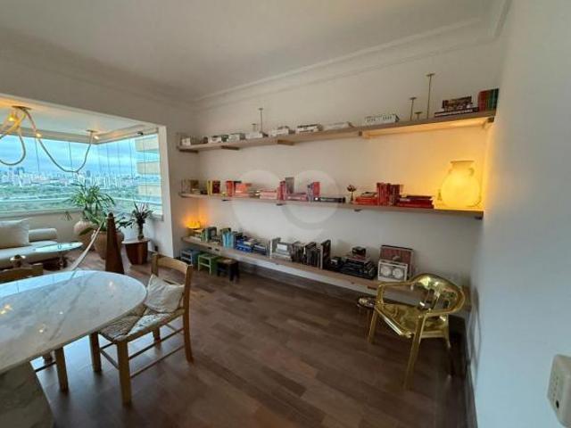 Apartamento com 4 quartos à venda em Jardim universidade pinheiros SP