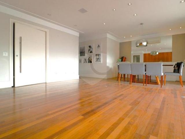 Apartamento com 4 quartos à venda em Moema SP
