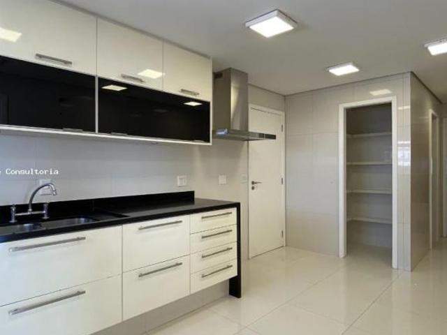 Apartamento com 4 quartos à venda em São Paulo, no bairro Alto Da Lapa