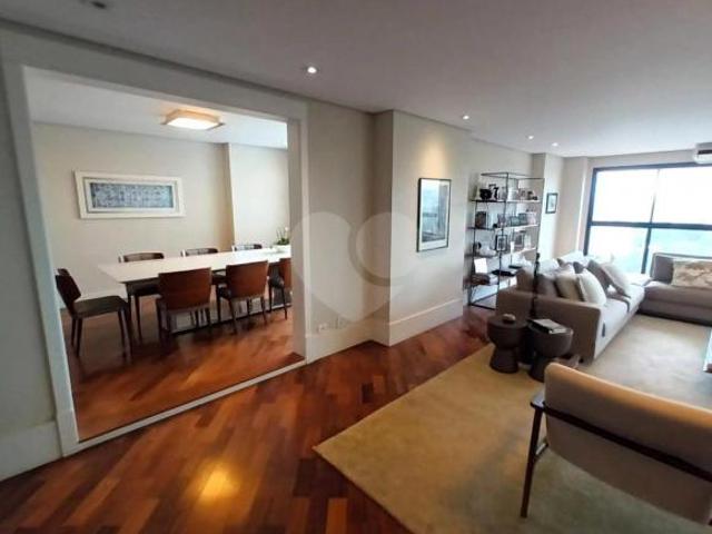 Apartamento com 4 quartos à venda em Santo amaro SP
